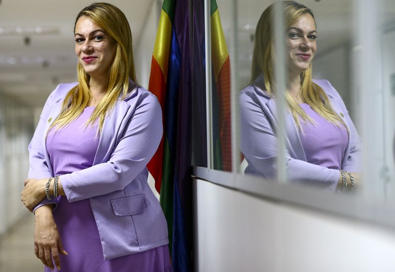 A Secretária Nacional LGBTQIA+ do Ministério dos Direitos Humanos ...