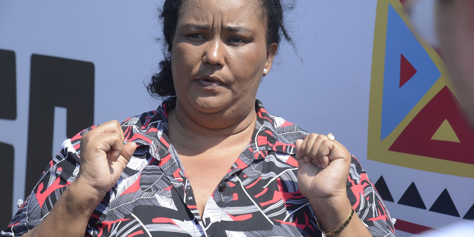 A mãe de Moïse Kabagambe, congolês morto na Barra da Tijuca, Ivana Lay ...