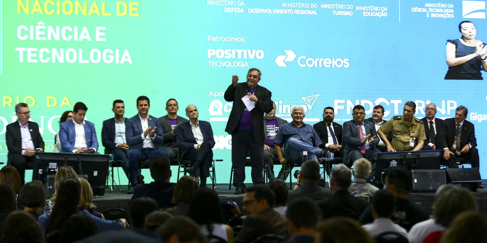 O ministro da Ciência, Tecnologia e Inovações, Paulo Alvim, participa ...