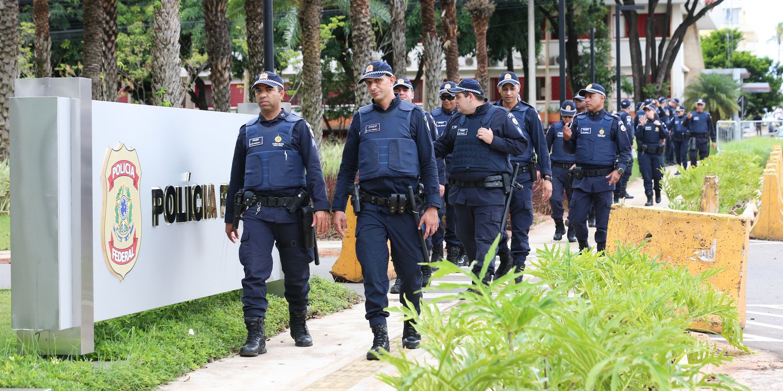 Bolsonaro na PF para depor. | Agência Brasil