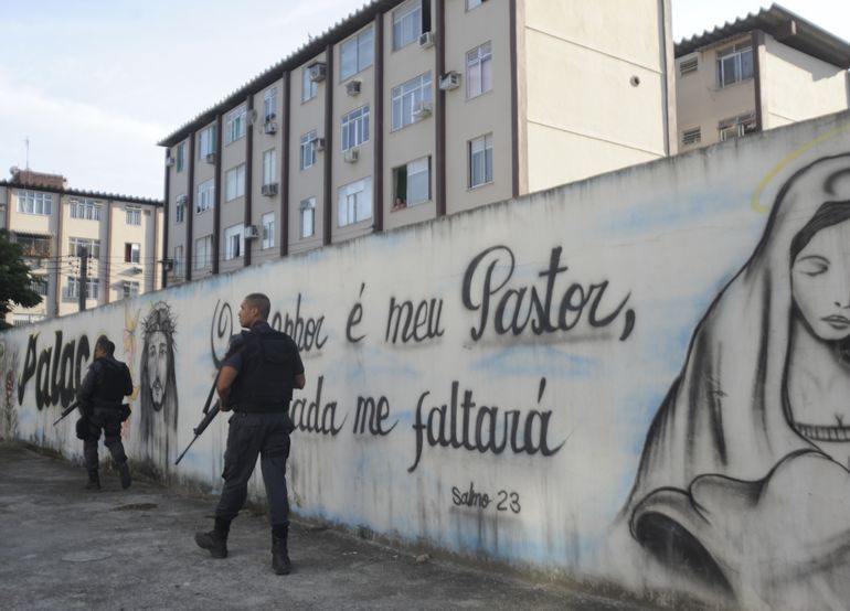 Forças de segurança ocupam o Complexo de Favelas da Maré | Agência Brasil