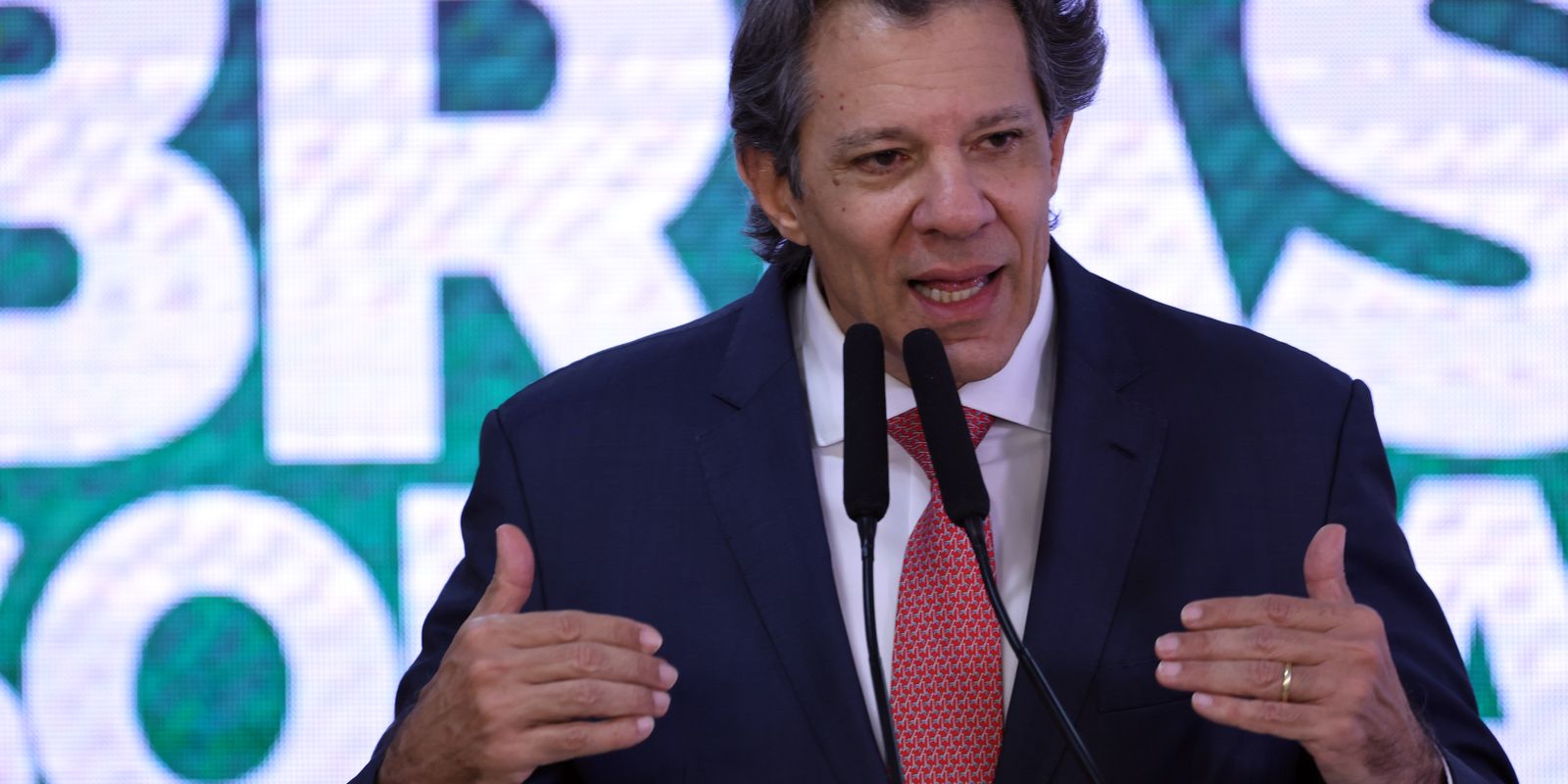 PR Lula assina a MP Brasil Soberano | Agência Brasil