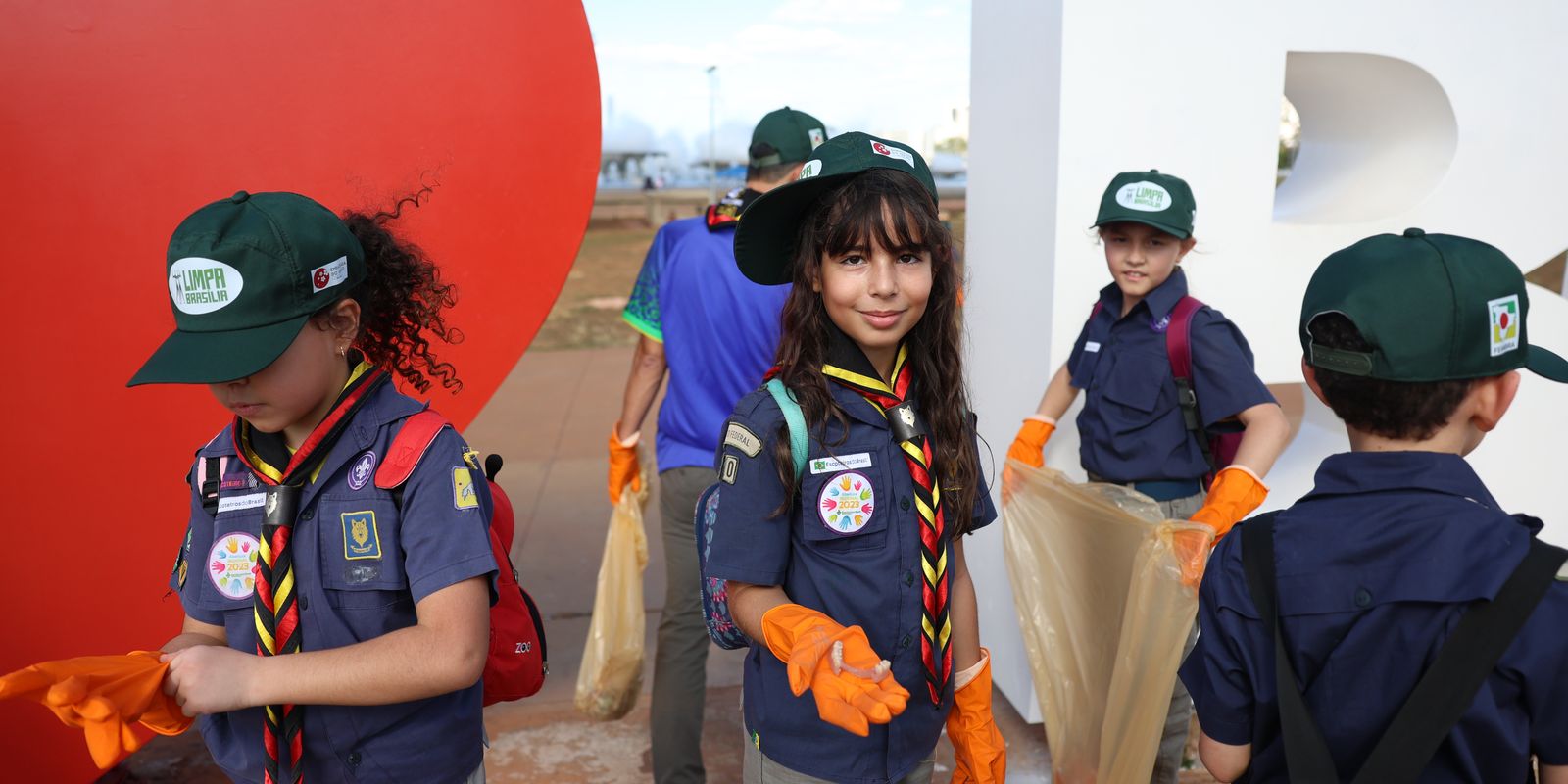 Associações Nipo-Brasileiras do Centro-Oeste (FEANBRA), promov ...