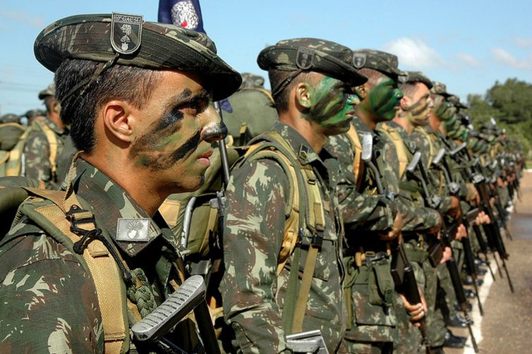 Dia do Exército é comemorado na quarta-feira (19) | EBC Rádios
