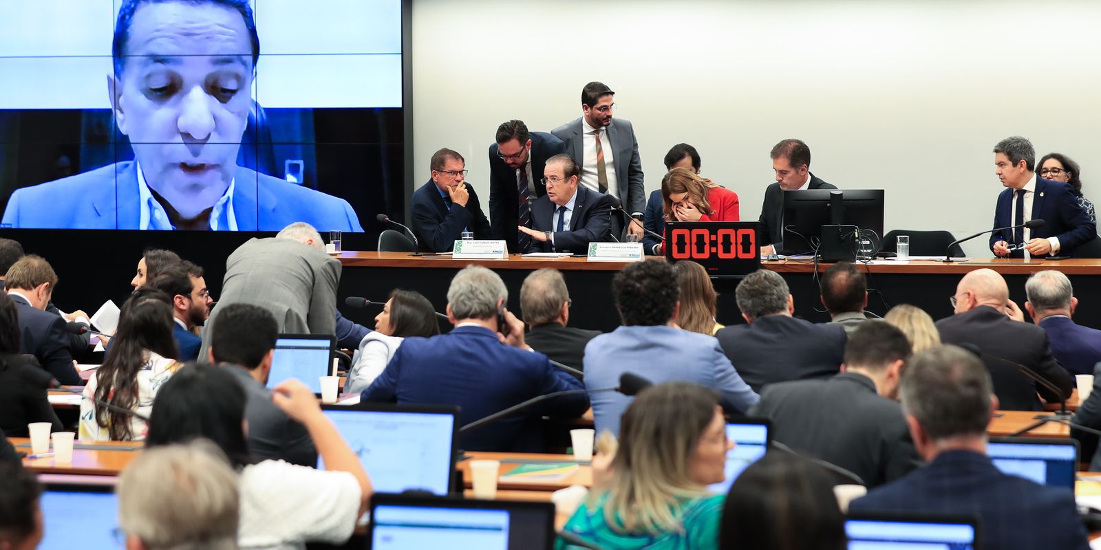 Reunião Da Comissão Mista De Orçamento Agência Brasil