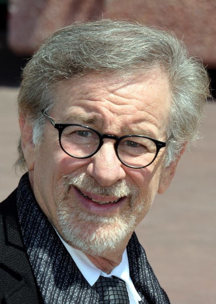 Steven Spielberg completa 70 anos de vida | EBC Rádios
