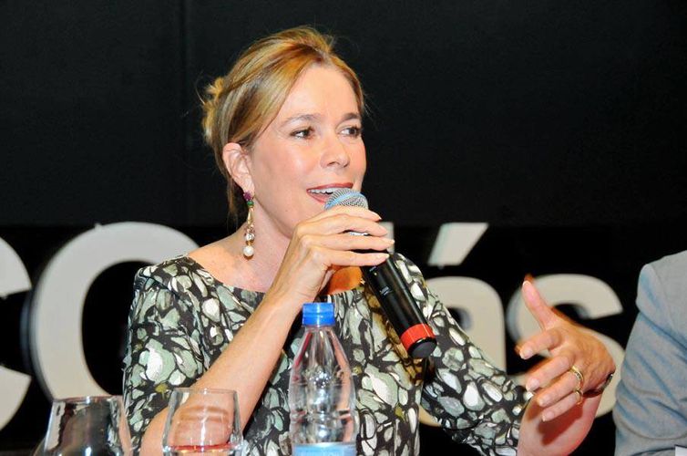 Histórias de Carnaval: Mary Del Priore destaca transformações ao longo ...