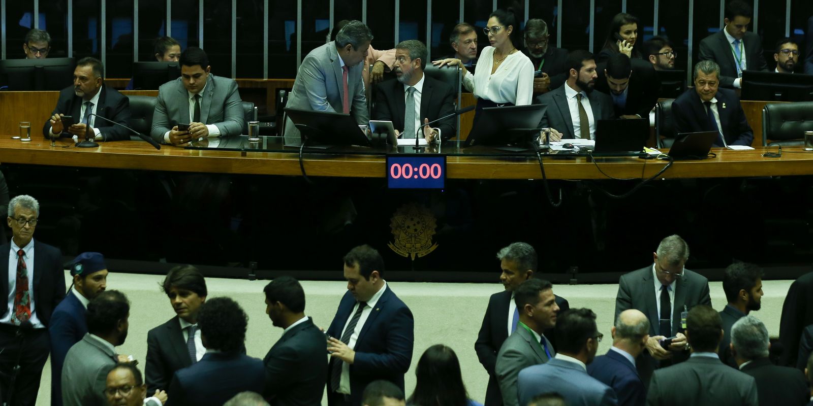 Câmara Aprova Fim Da Saidinha De Presos Projeto Vai à Sanção A Onça