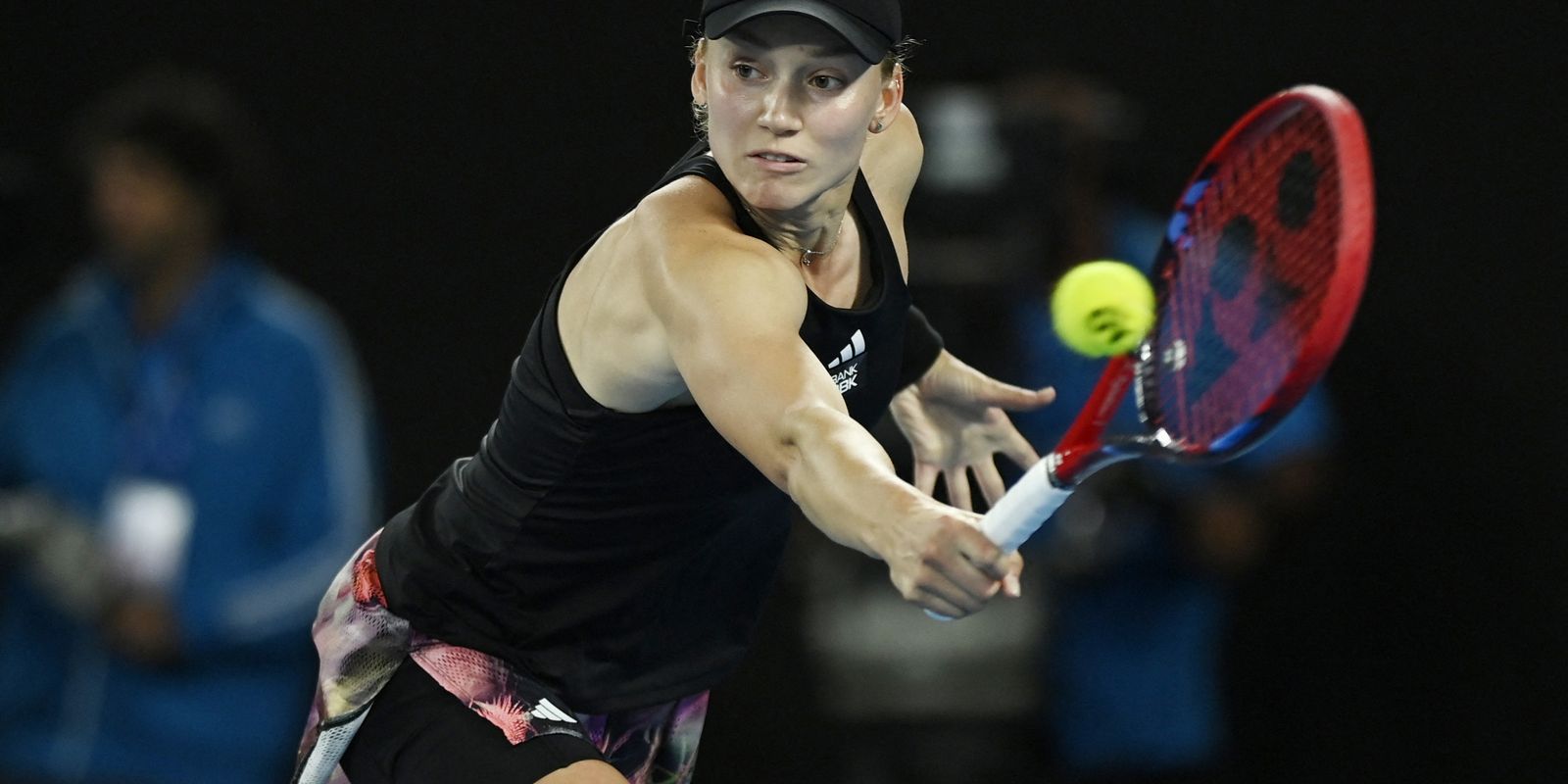 Rybakina derrota Azarenka e chega à 1ª final do Aberto da Austrália ...