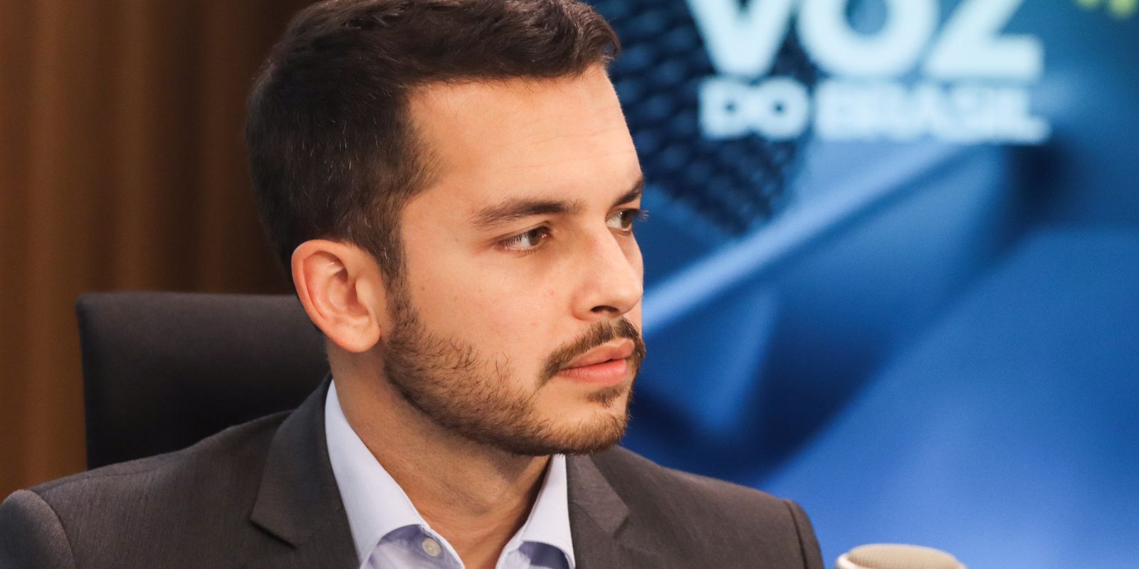 Coordenador-geral da Sec. de Reformas Econômicas do MF, Alexandre Ferreira, na Voz do Brasil ...