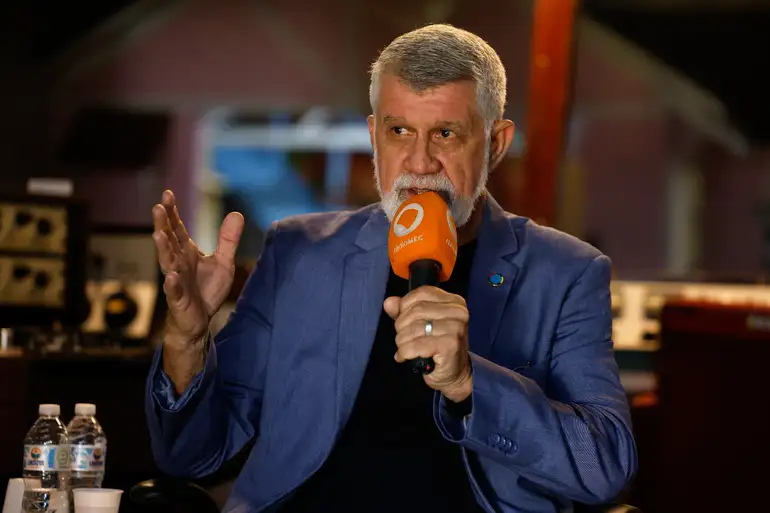 Radialista Wagner Gomes recebe moção da Alerj | Agência Brasil