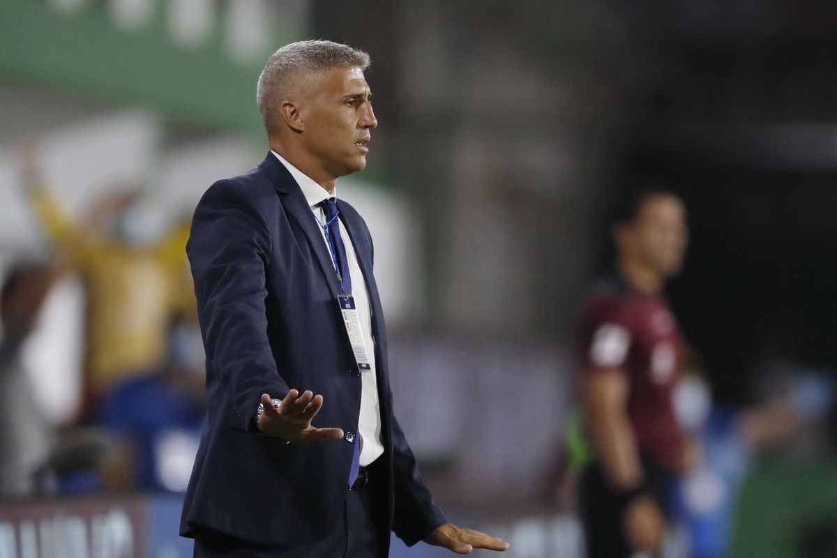 Crespo deixa Defensa y Justicia e assumirá como técnico do São P