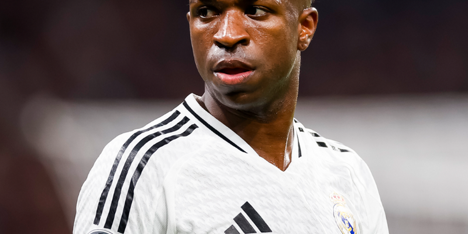 Vinicius Jr volta a campo na terça, garante técnico do Real Madrid ...