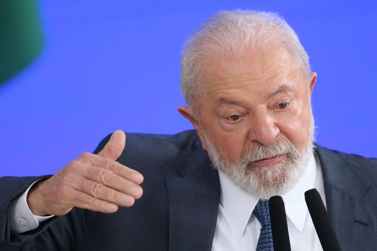 Lula lança nova Estratégia nacional para o Complexo Econômico | Agência ...