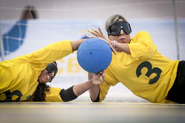 Seleção brasileira de goalball parte em busca de medalhas no Parapan de ...