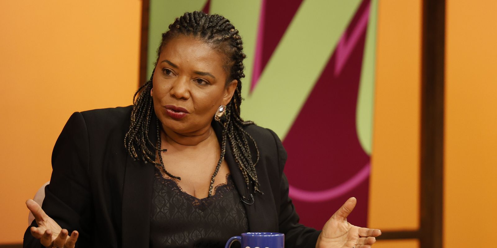 "O talento é individual, mas a arte é coletiva", diz Margareth Menezes ...