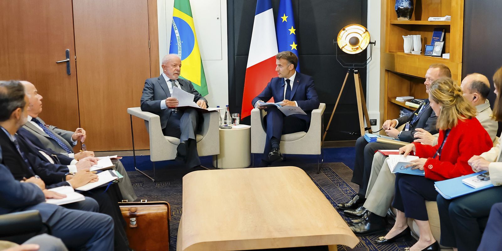 PR Lula durante encontro com presidente da França | Agência Brasil