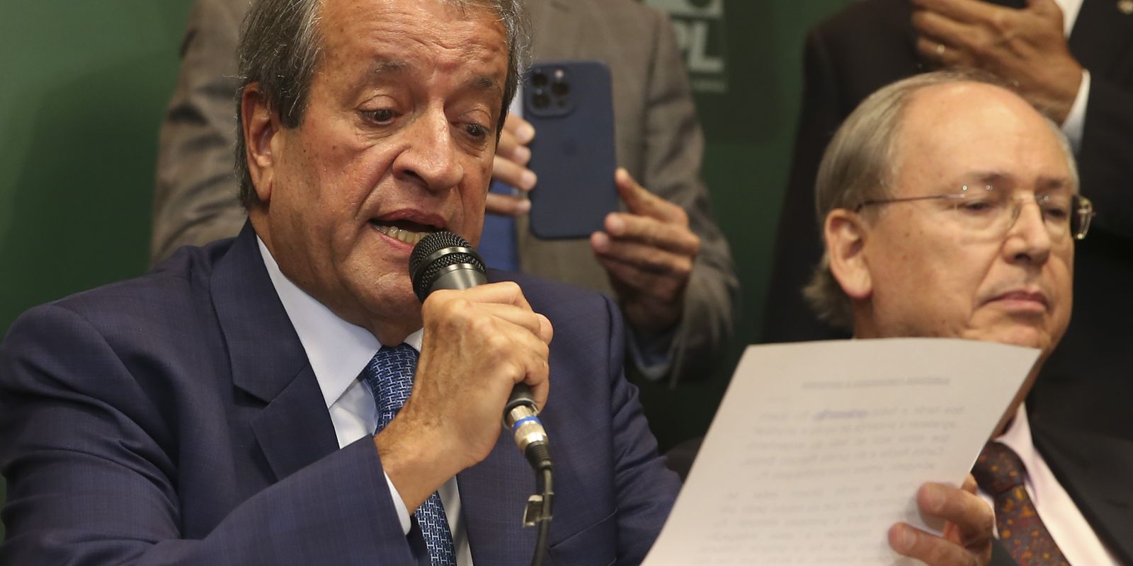 O presidente nacional do Partido Liberal (PL), Valdemar Costa Neto ...