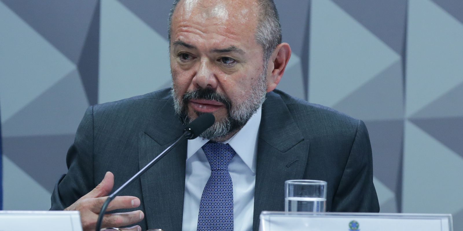 Ex-presidente do INSS e ex-ministro do Trabalho e Previdência J ...