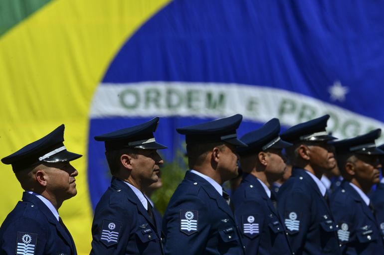 O presidente Jair Bolsonaro durante a cerimônia militar de promoção de ...