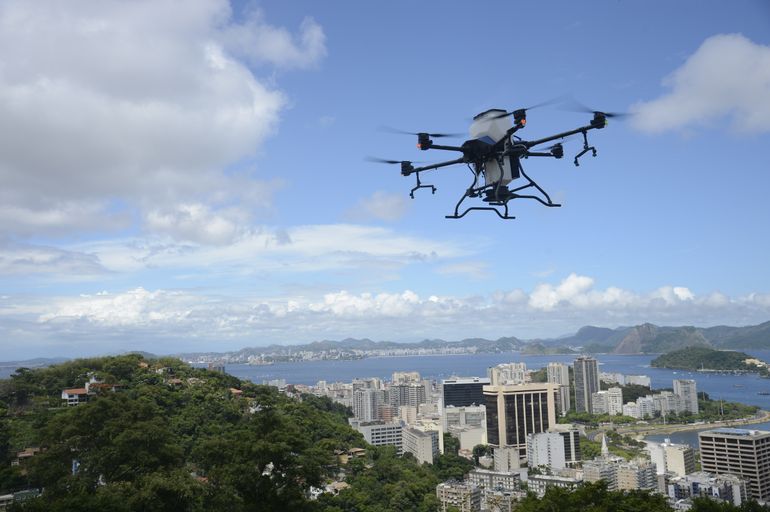 Drone semeador é adotado para reflorestamento no Rio | Agência Brasil
