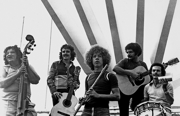 Quinteto Violado canta Gil e Luiz Gonzaga no Acervo Origens | EBC Rádios