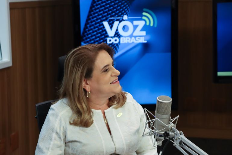 A presidente da (Embrapa), Silvia Massruhá,participa na Voz | Agência ...