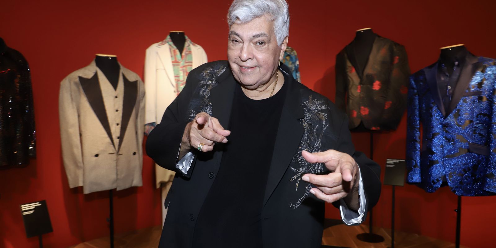 Exposição celebra os mais de 50 anos de carreira de Sidney Magal ...