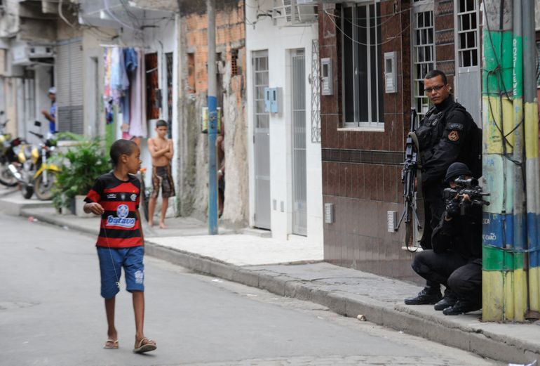 Bope e Exército entram no Complexo da Maré | Agência Brasil