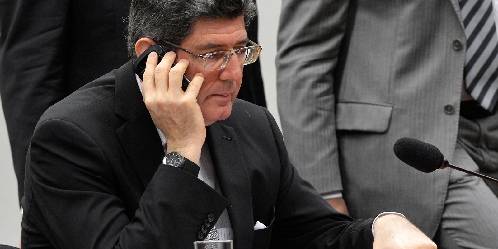 Levy says government not to turn back on salary freeze | Agência Brasil