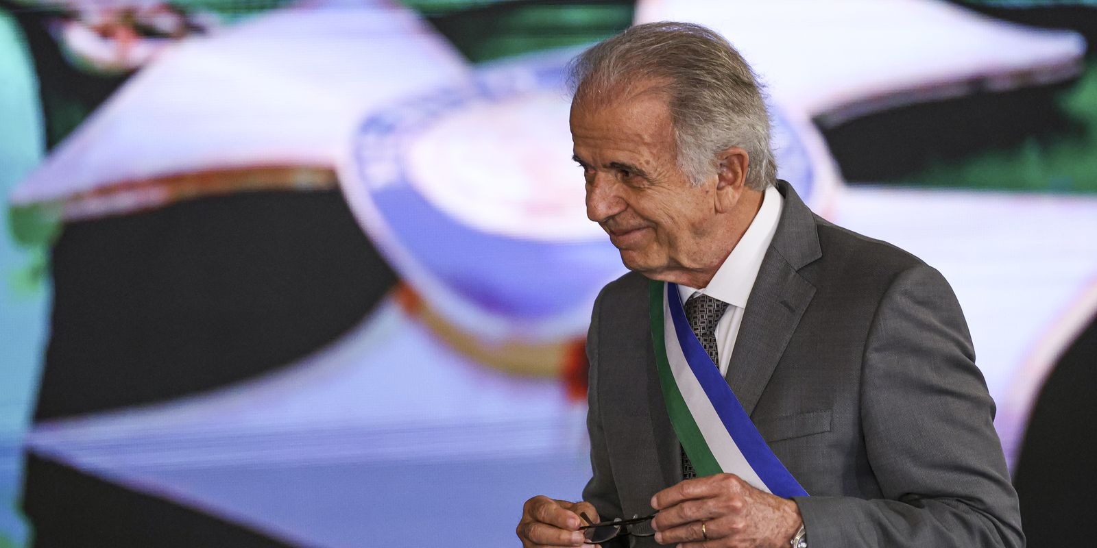 Lula participa de comemoração dos 25 anos do ministério da Defesa ...