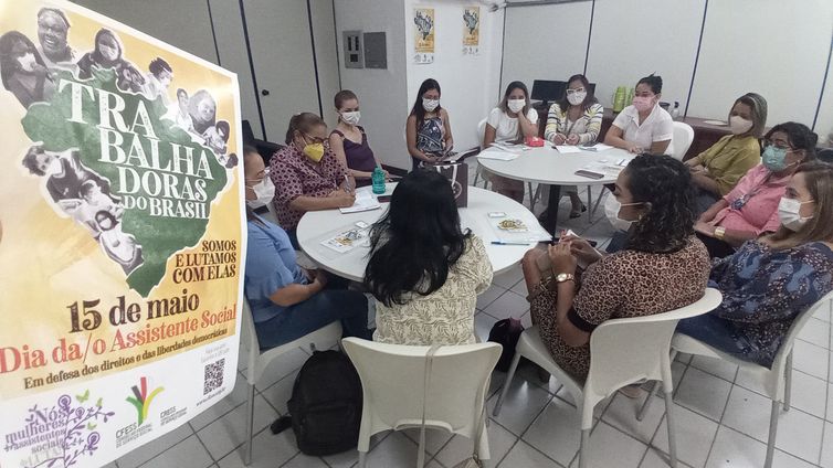 Entenda a atuação e importância dos assistentes sociais no Brasil | EBC ...