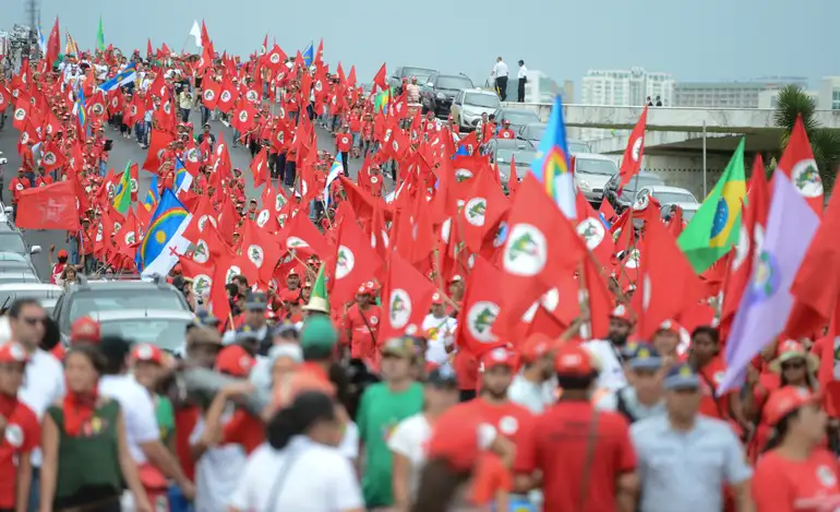 MST faz manifestação por reforma agrária | Agência Brasil