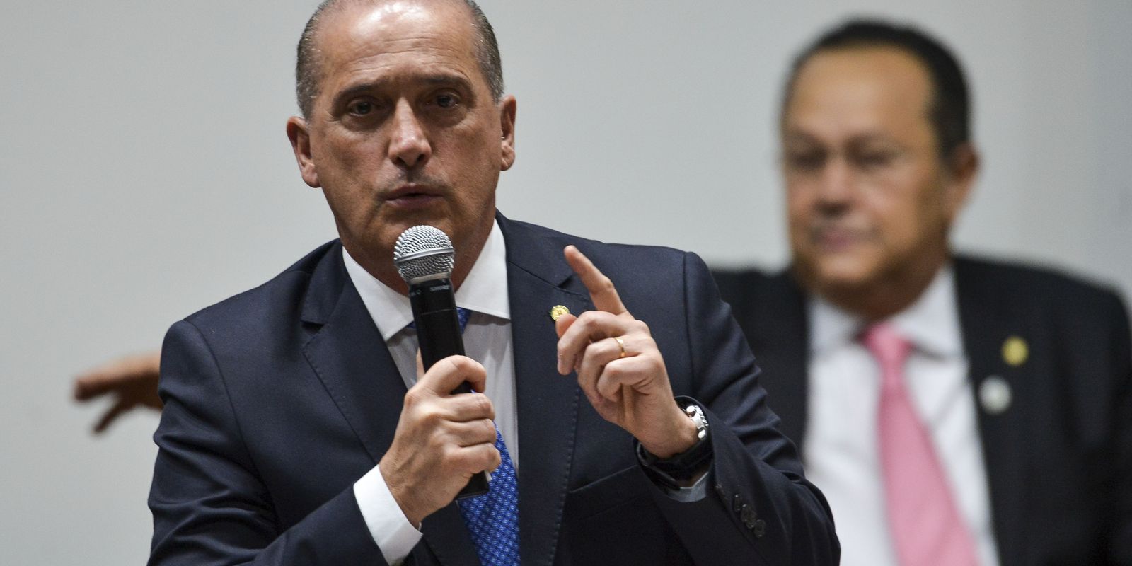 Jair Bolsonaro participa de culto religioso na Câmara dos Deputados ...