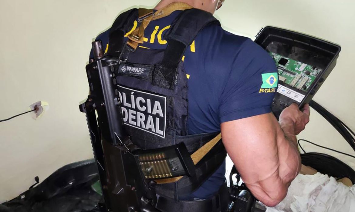Pf Faz Ação Contra Empresa Suspeita De Monitorar Operações Policiais