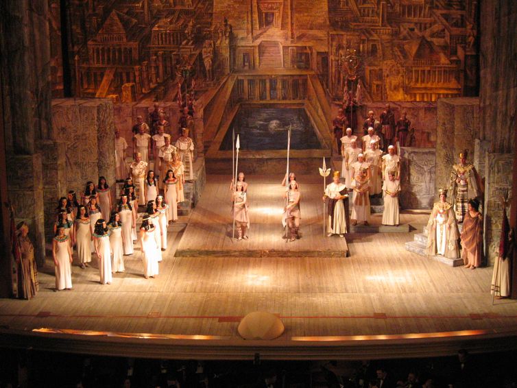 Metropolitan Opera House segue com "Aida", de Verdi | EBC Rádios