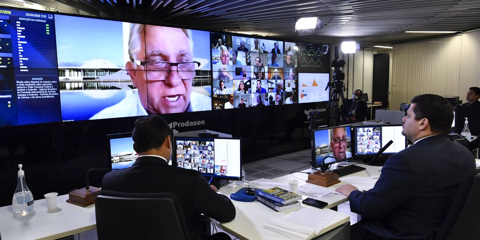 Câmara aprova suspensão do Profut; projeto vai à sanção | Agência Brasil