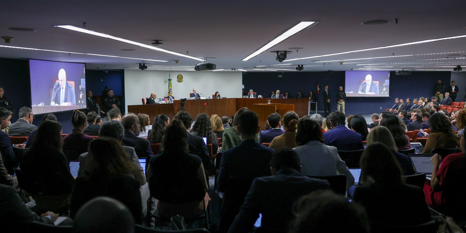 STF inicia o julgamento da trama golpista | Agência Brasil