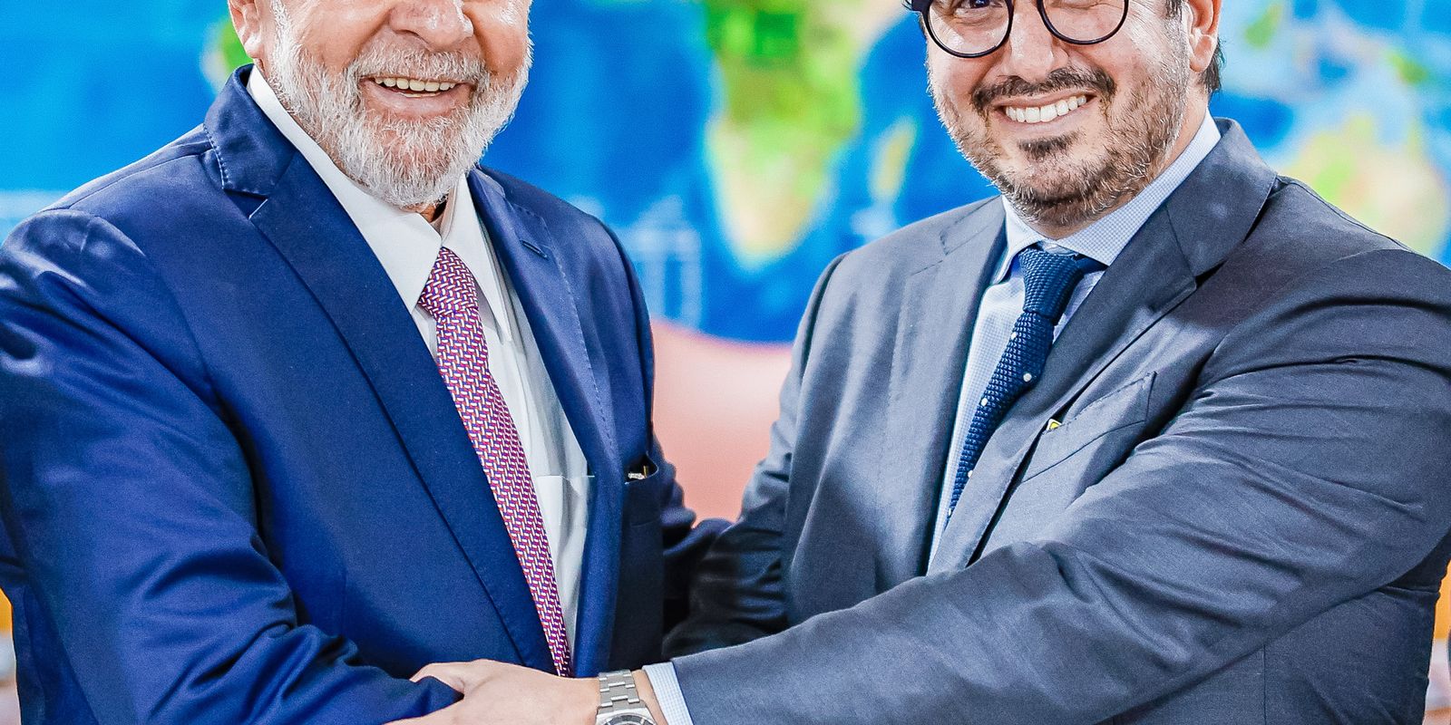 Lula com o Presidente do Grupo MSC, Diego Aponte | Agência Brasil