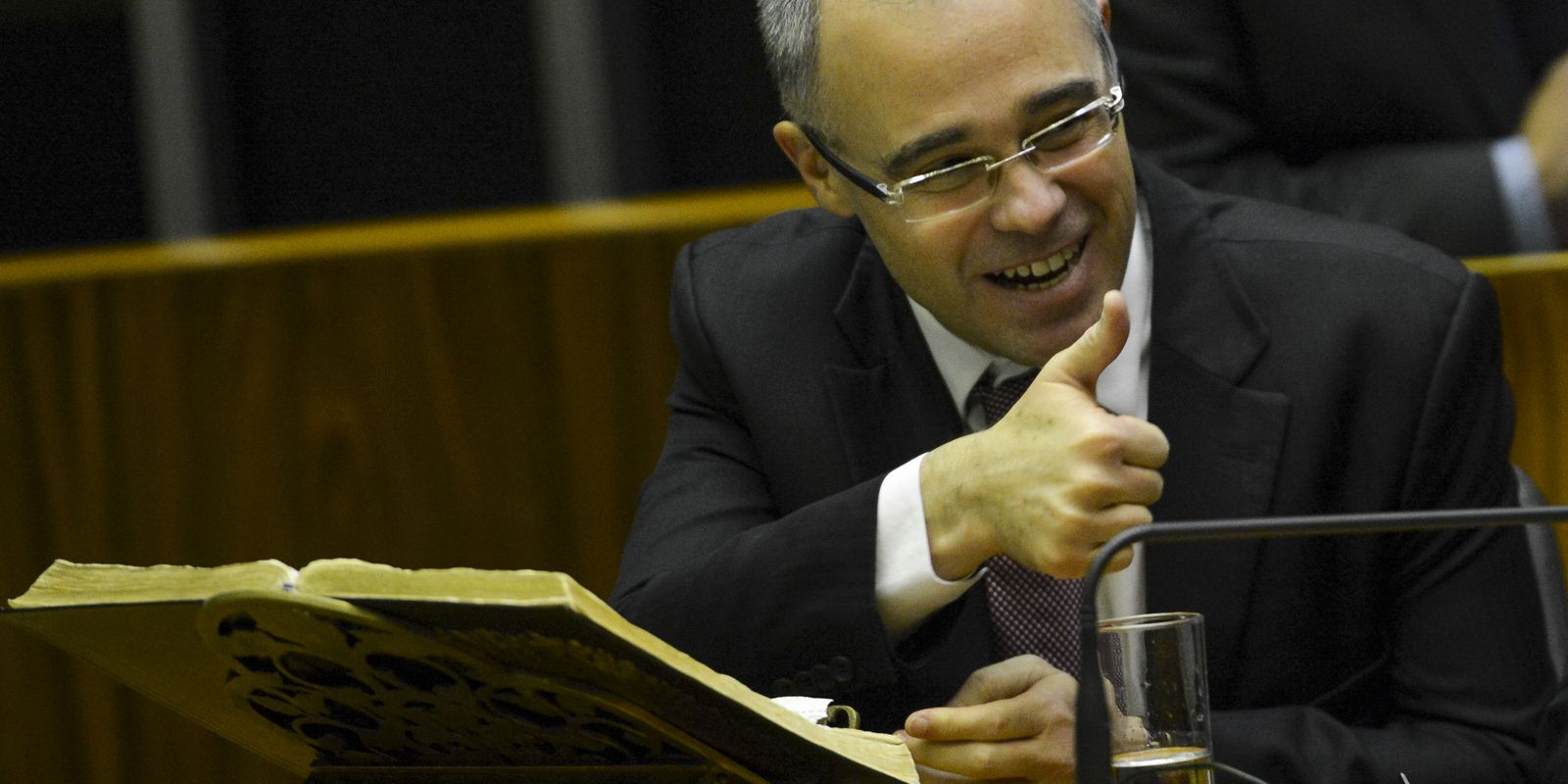 Bolsonaro participa de homenagem ao aniversário do CopEsp na Câmara ...