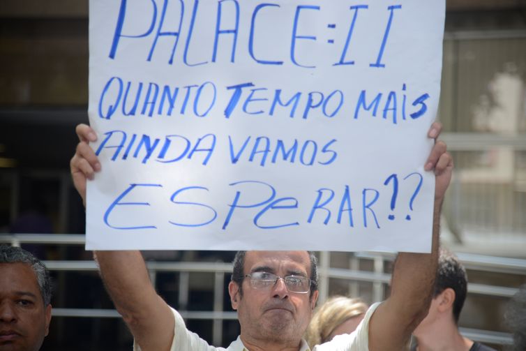 Documentário resgata sonhos e angústia de famílias do Palace II ...