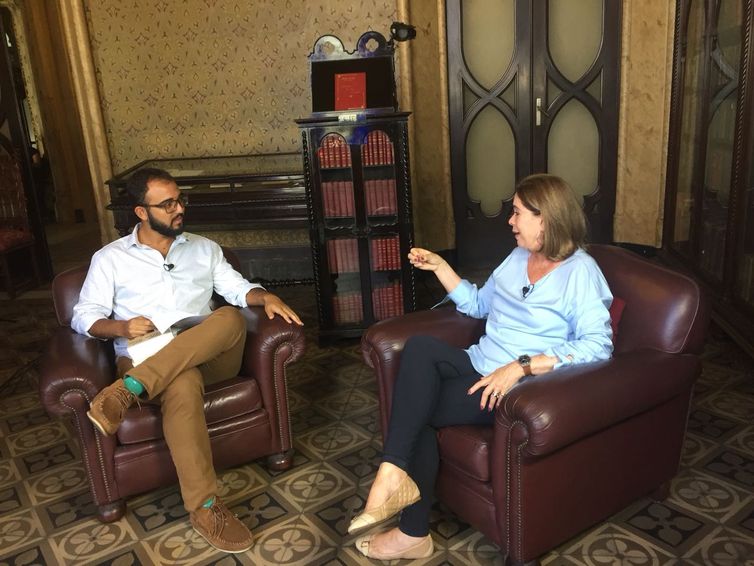 Mary del Priore revela curiosidades sobre a história íntima do Brasil ...