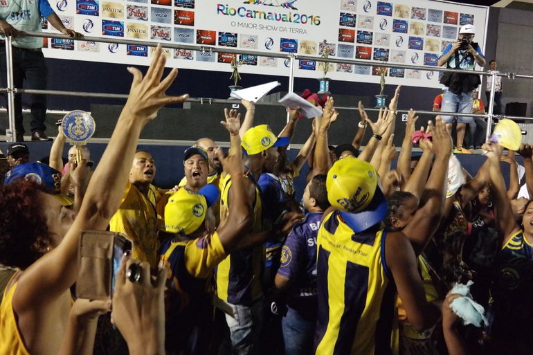 Escola de Samba Paraíso do Tuiuti comemora título do Grupo A | Agência ...