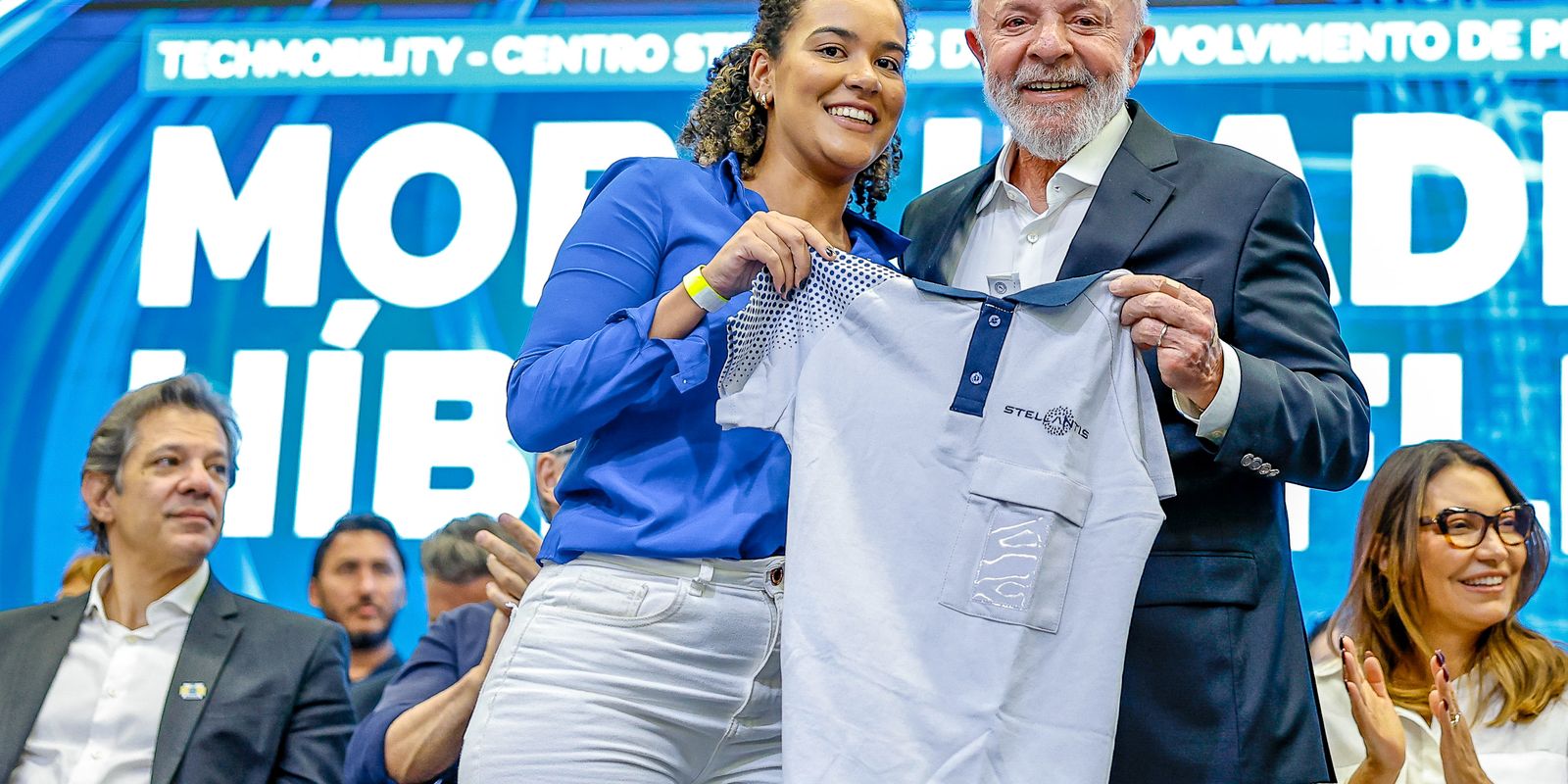 cerimônia de inauguração do Centro de Desenvolvimento de Tecnologia ...