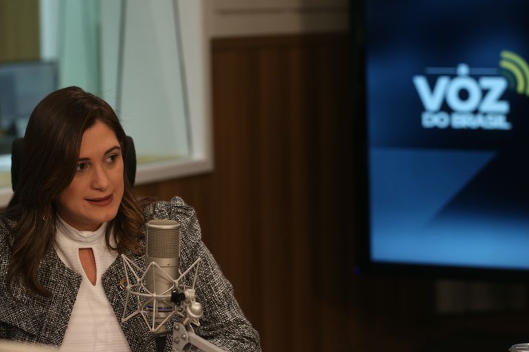 A ministra da Mulher, da Família e dos Direitos Humanos, Cristiane ...