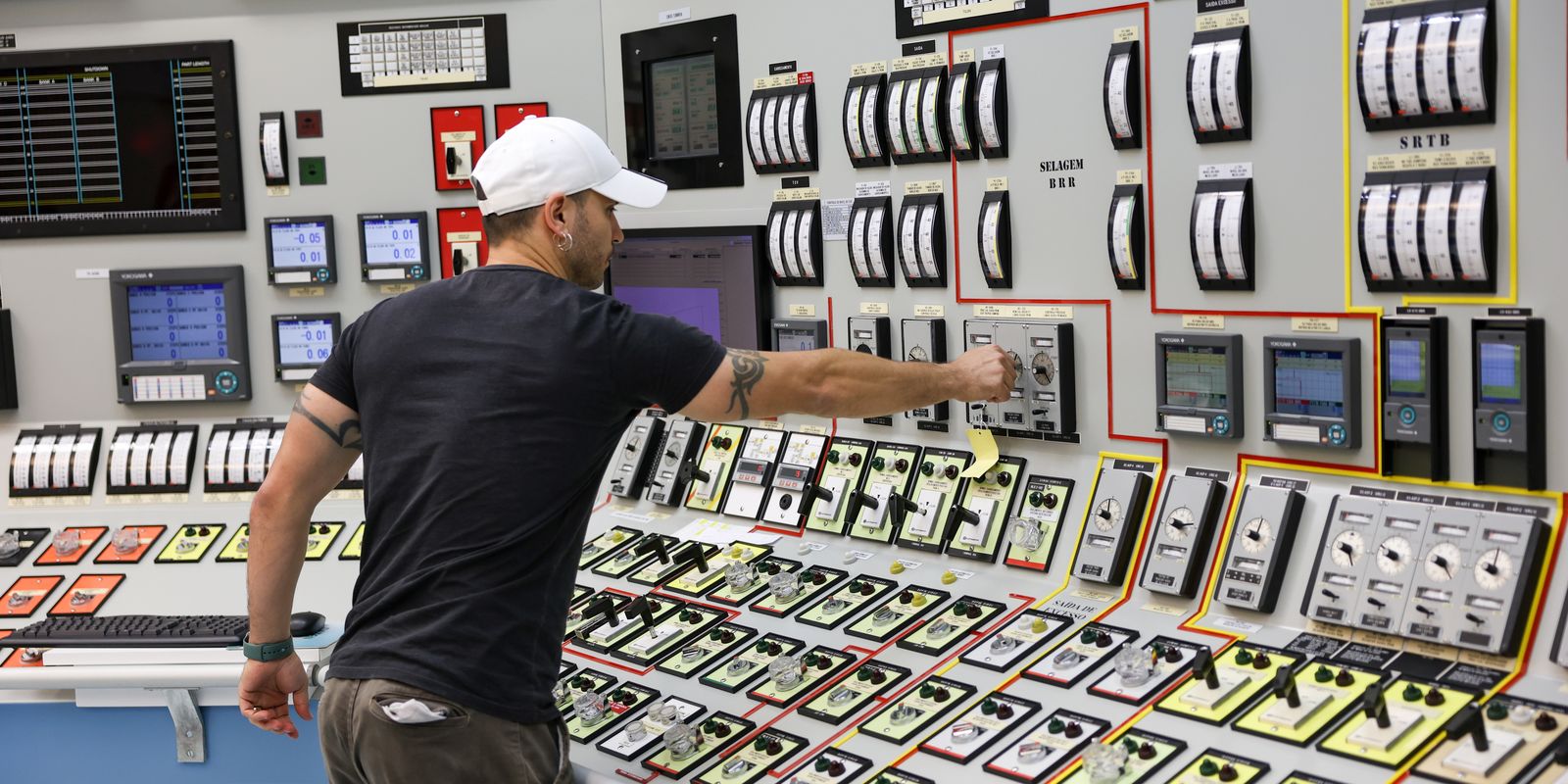 Complexo nuclear de Angra, no litoral fluminense | Agência Brasil