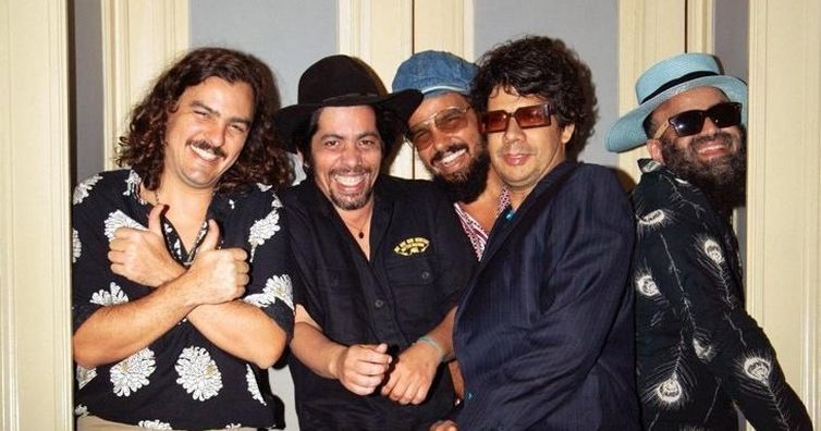 Banda Del Rey acaba de lançar seu primeiro álbum | EBC Rádios