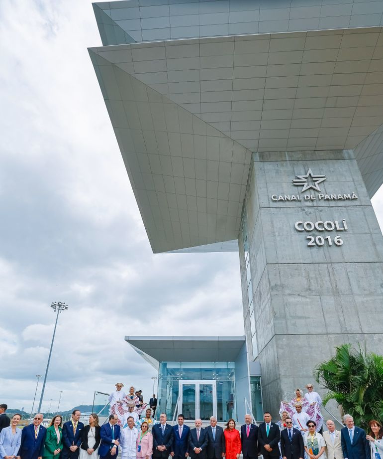 Visita dos Chefes de Estado e de Governo participantes à Eclusa de ...