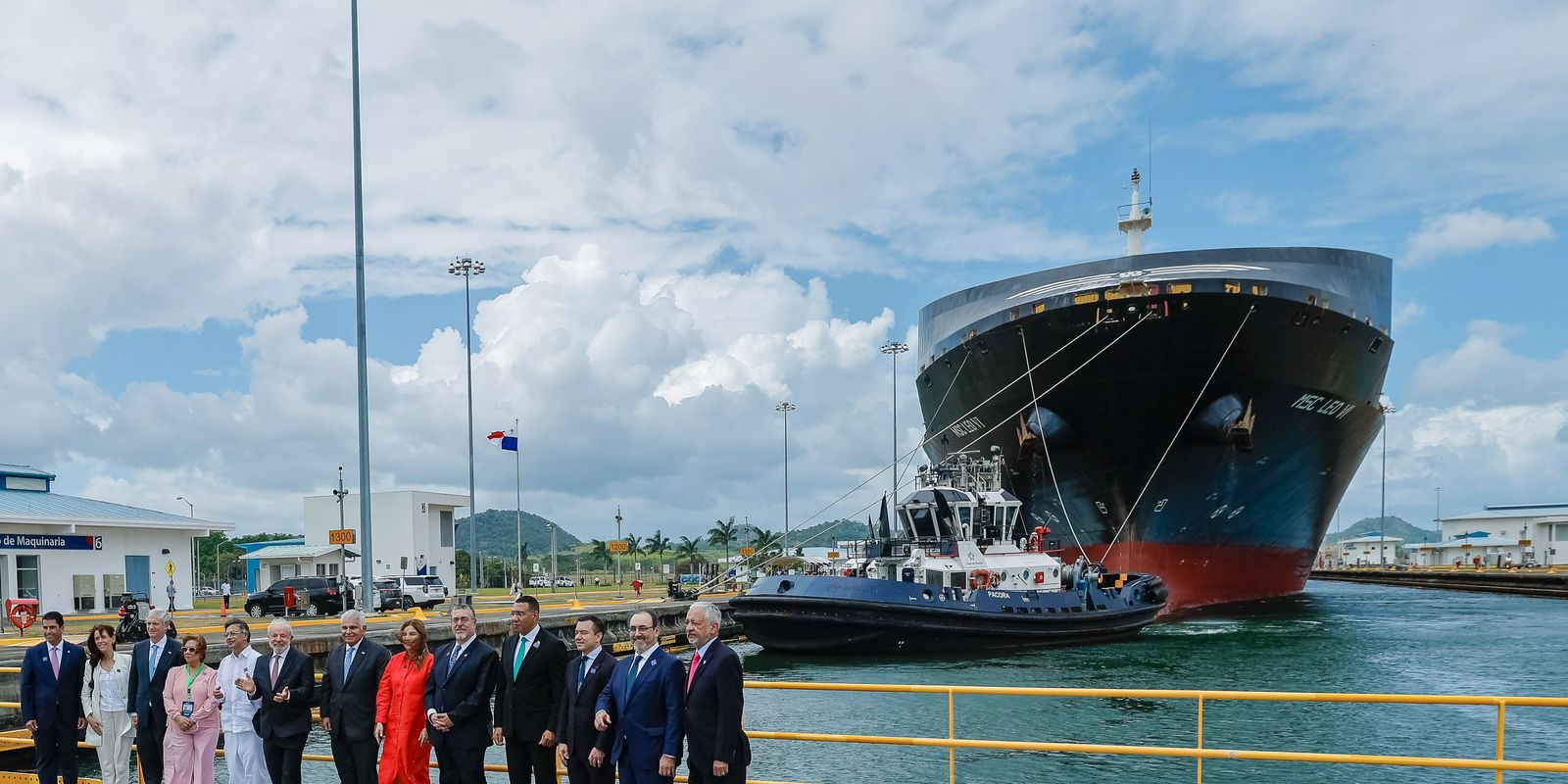 Visita dos Chefes de Estado e de Governo participantes à Eclusa de ...