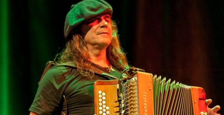 Renato Borghetti fala sobre os 40 anos de "Gaita-Ponto" | EBC Rádios